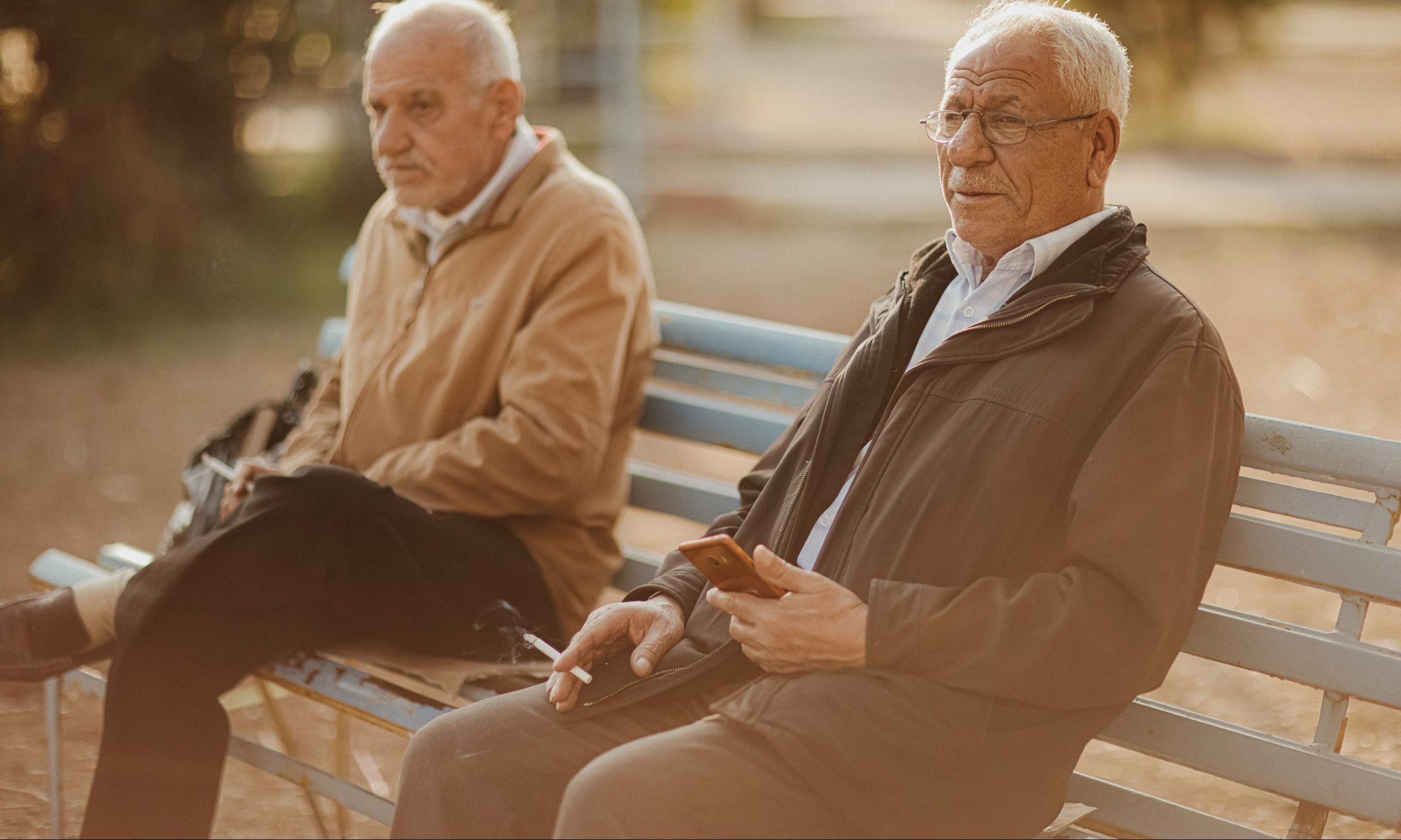 Traveling and Smoking in Europe: What You Need to Know | HappySoundsLike